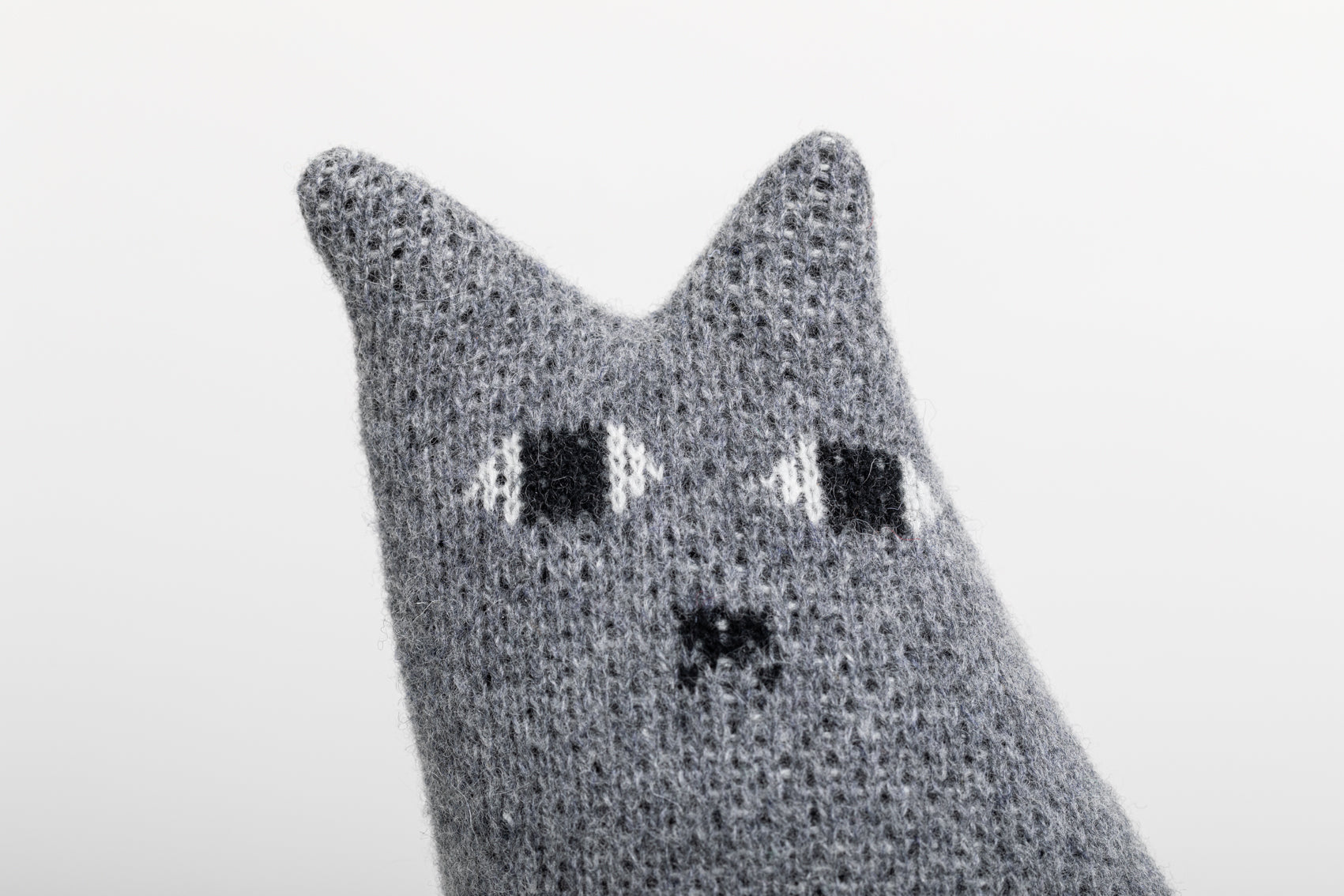 Barbara Cat by Donna Wilson – The Hepworth Wakefield Shop